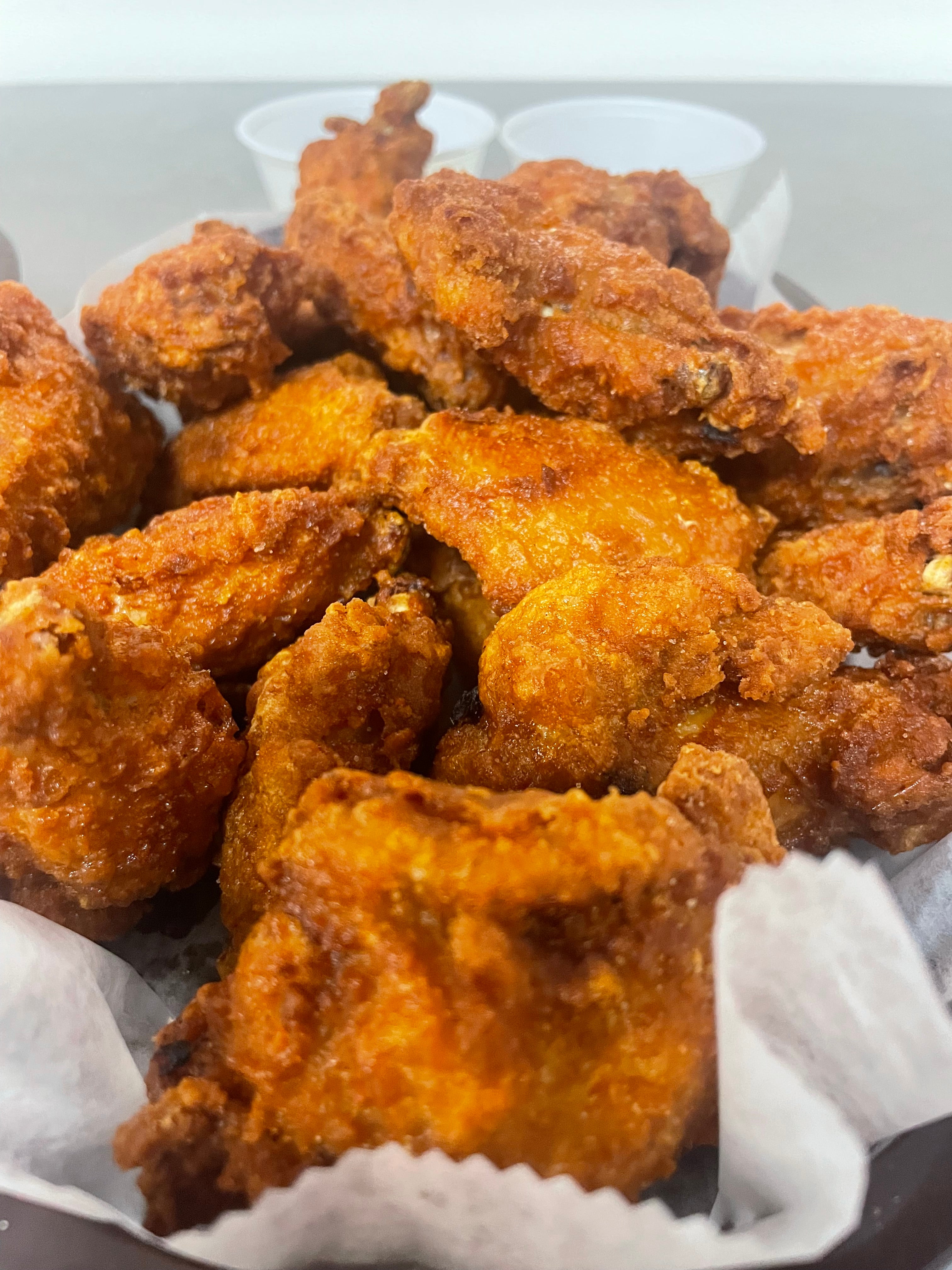 8pc wings | AJ's Cheesesteaks